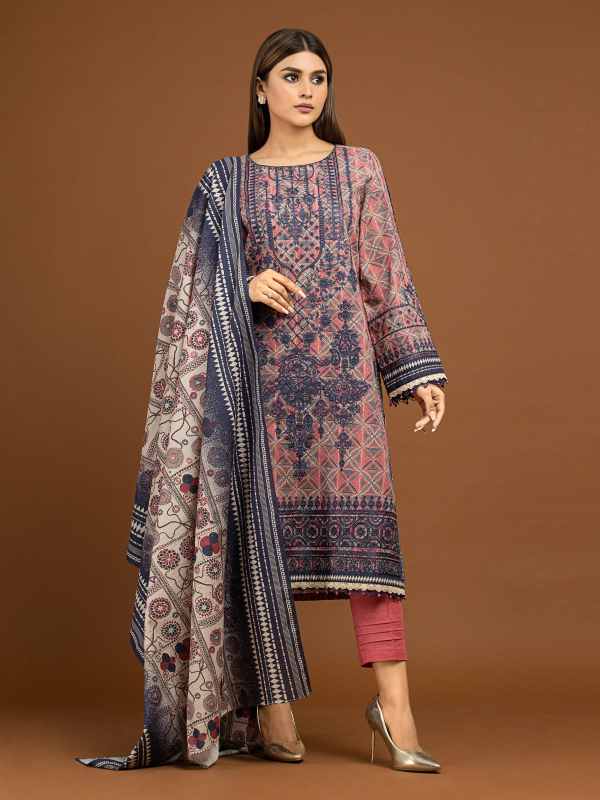 edenrobe Women's Pink Unstitched 1Pc Khaddar - EWU22V11-25024 – edenrobe Pakistan