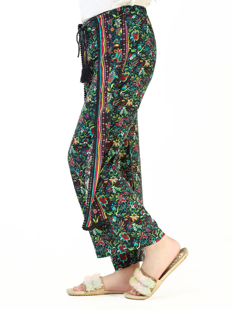 Shop Girls Trousers Online in Pakistan – edenrobe Pakistan
